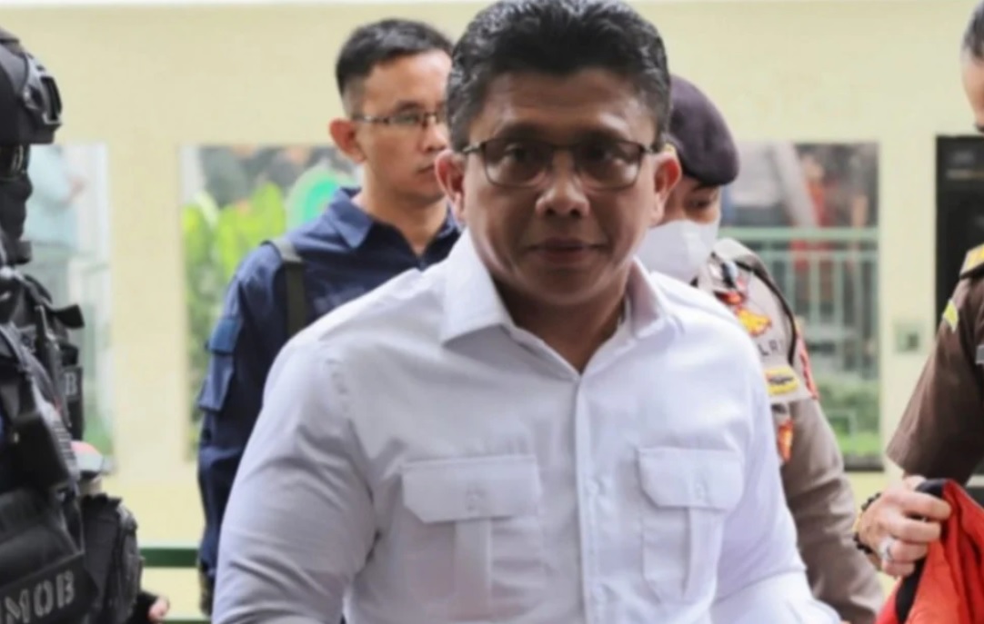 Dituntut Penjara Seumur Hidup, Ferdy Sambo akan Ajukan Pledoi ...